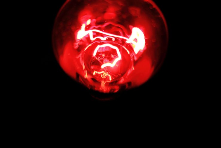 Red Light Therapy: The Definitive Guide – Mom Prepares