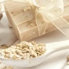 Homemade Oatmeal Baby Bath Recipe – Mom Prepares