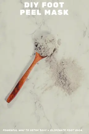 DIY Detoxifying Foot Peel Mask – Mom Prepares